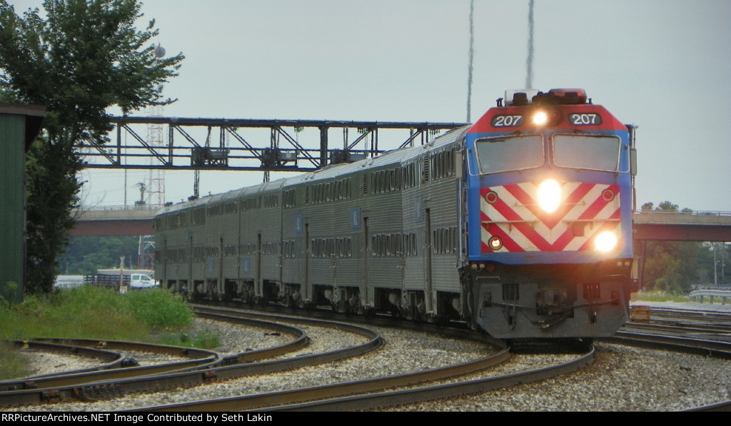 METX 207 in Rock Island #611